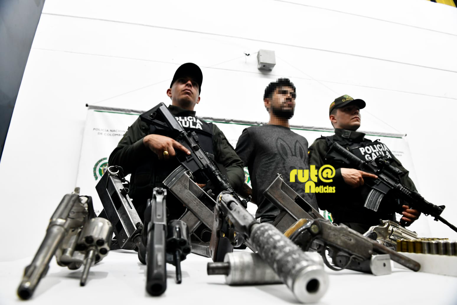 Alias cejón, el extorsionista que tenía 9 armas en su casa - Ruta Noticias